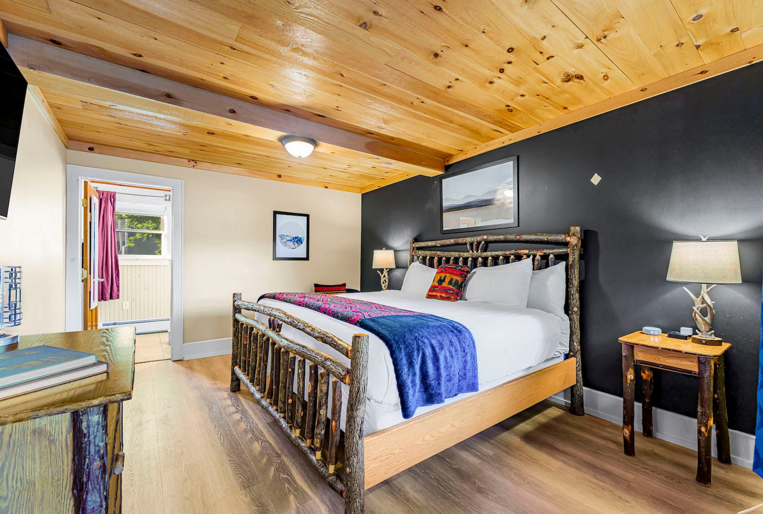 Superior King – The Alpine Lodge